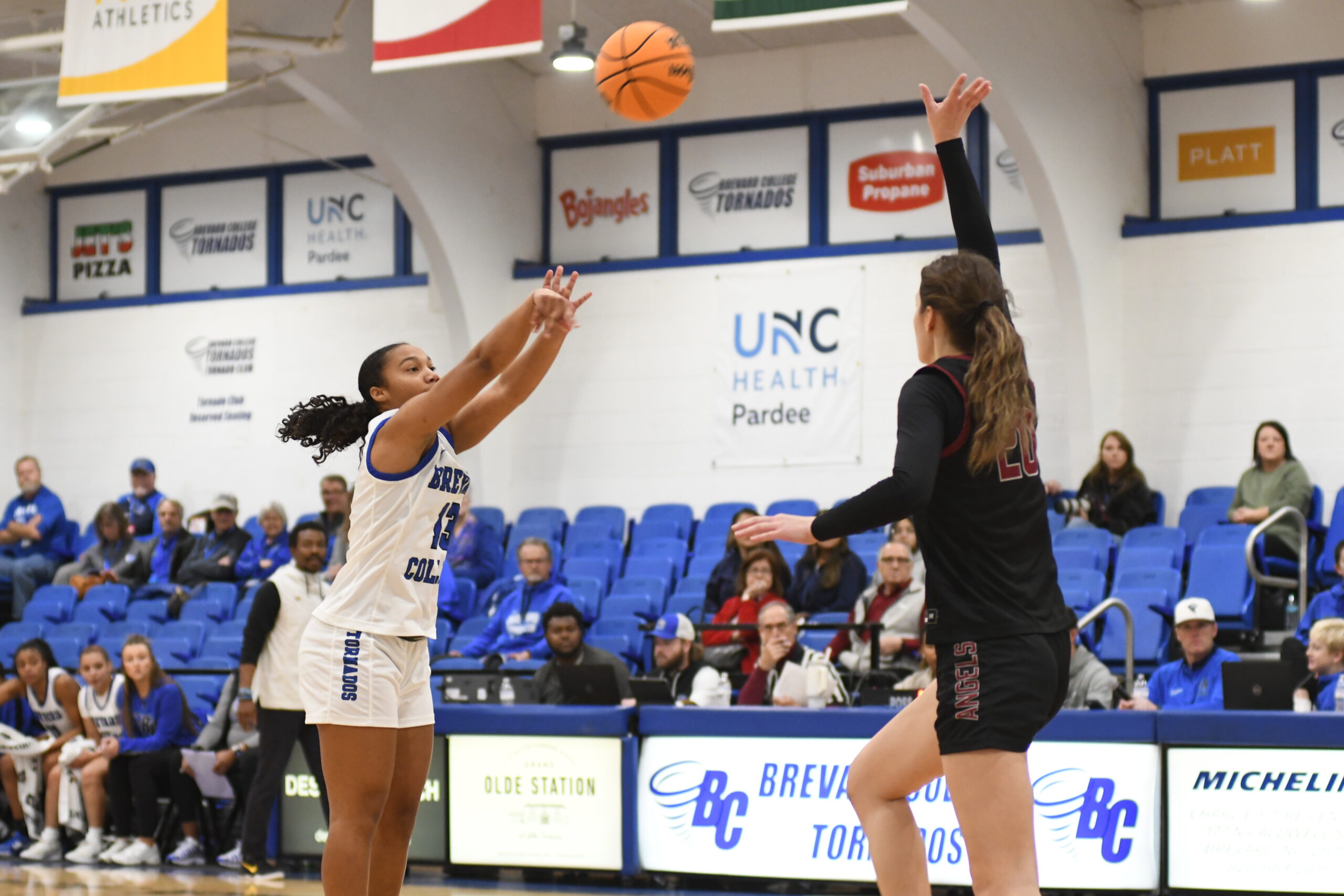 Brevard Trounces Meredith to Kick Off 2026 - Brevard College